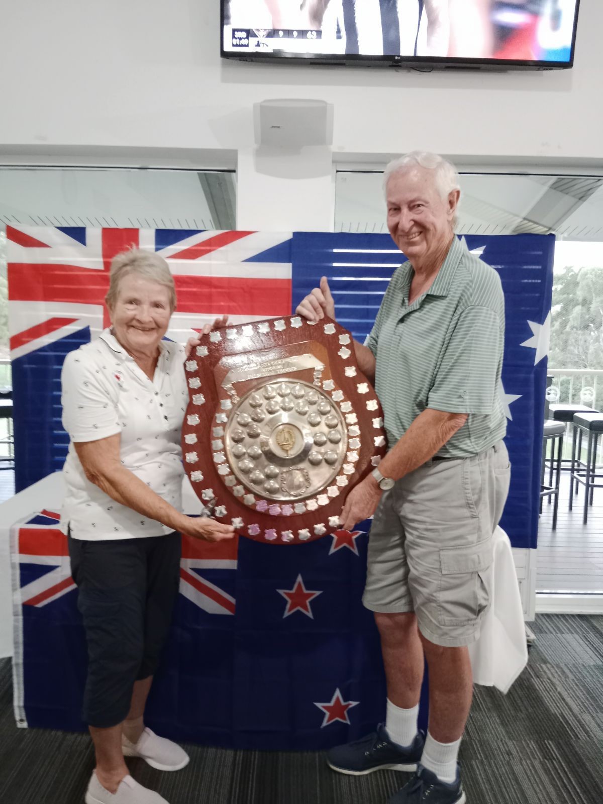 John Atkins & Sue Jones Take Out Diggers Perpetual Trophy - Headland ...